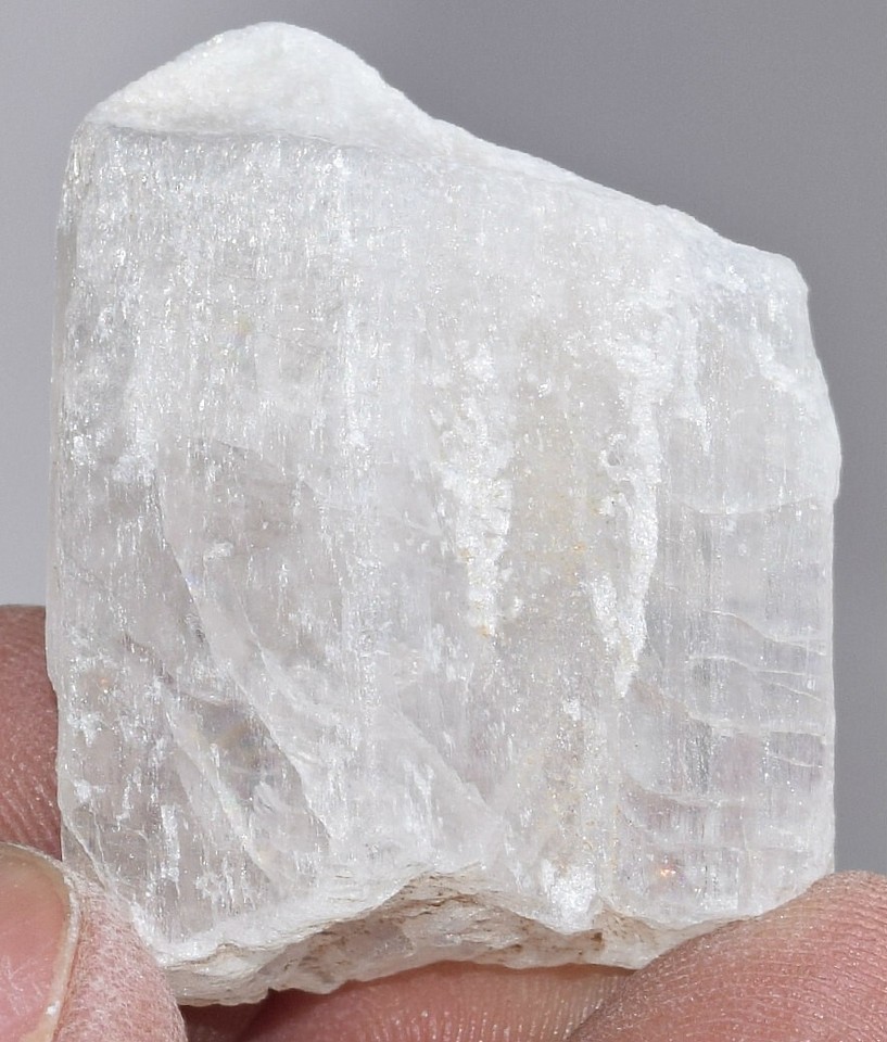 SIZE 32X25X11mm 16 gram quality Tremolite crystal FROM AFGHANISTAN OC10 ...