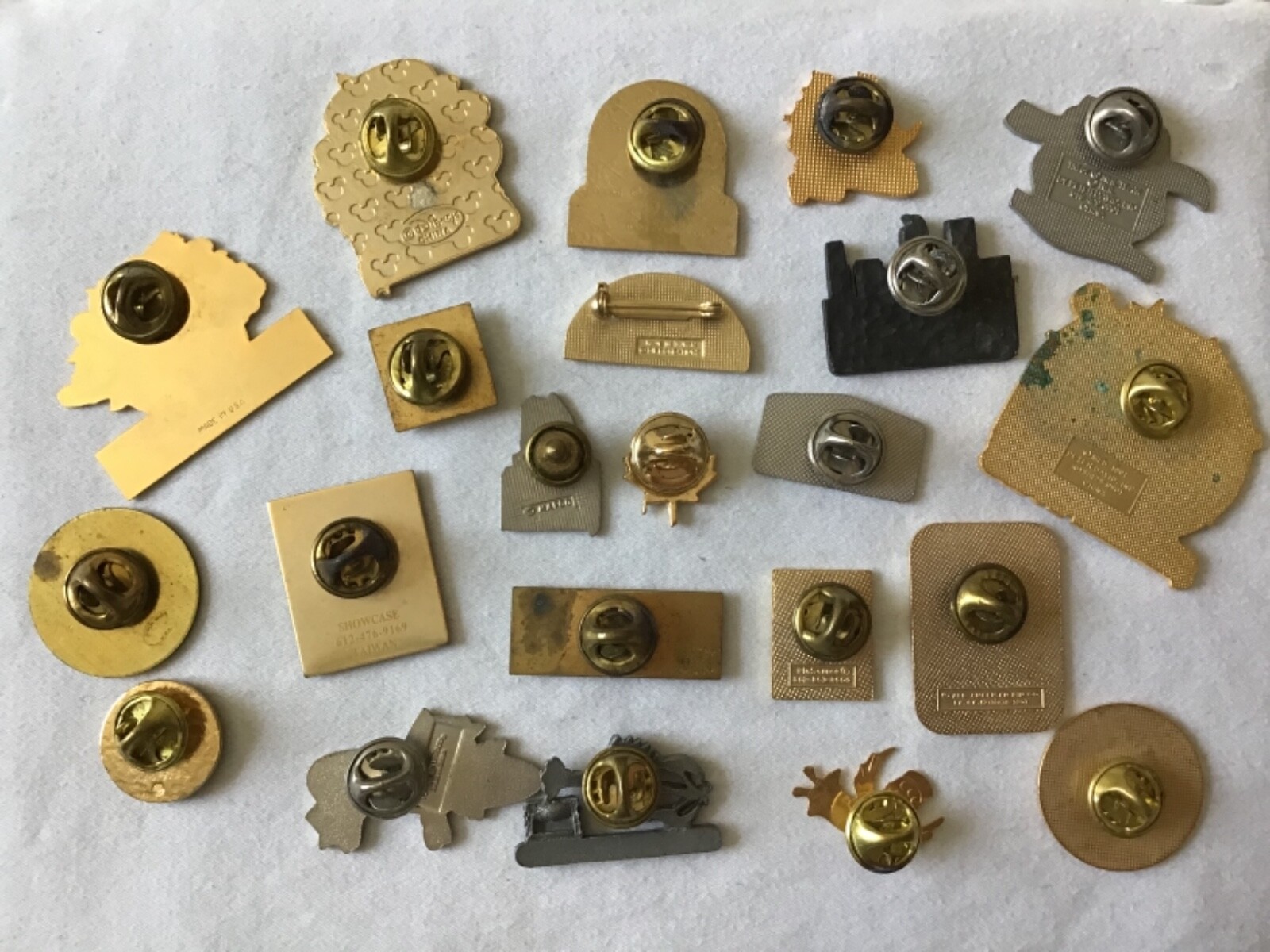 Baseball Cap Pins Vintage Lot Of 22 VA Tampa Boston Atlanta Canada IBM ...