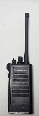 Motorola Astro Saber Model I VHF (136-179 MHz) P25 Digital Modat 1 Meg ...