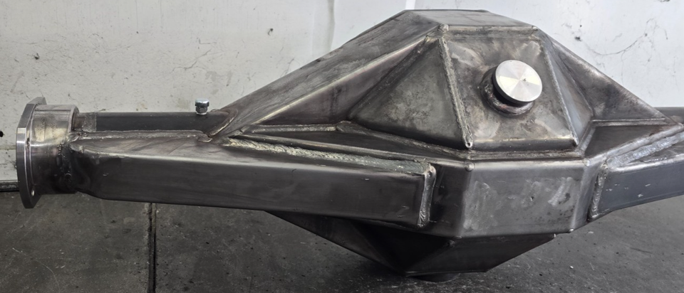 9 Inch Ford Rear Axle FAB Housing Rearend - Back Brace - Billet Torino ...