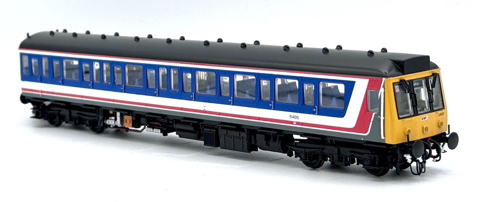 Bachmann 35-502 OO Gauge Class 117 Three Car DMU Network Southeast for ...