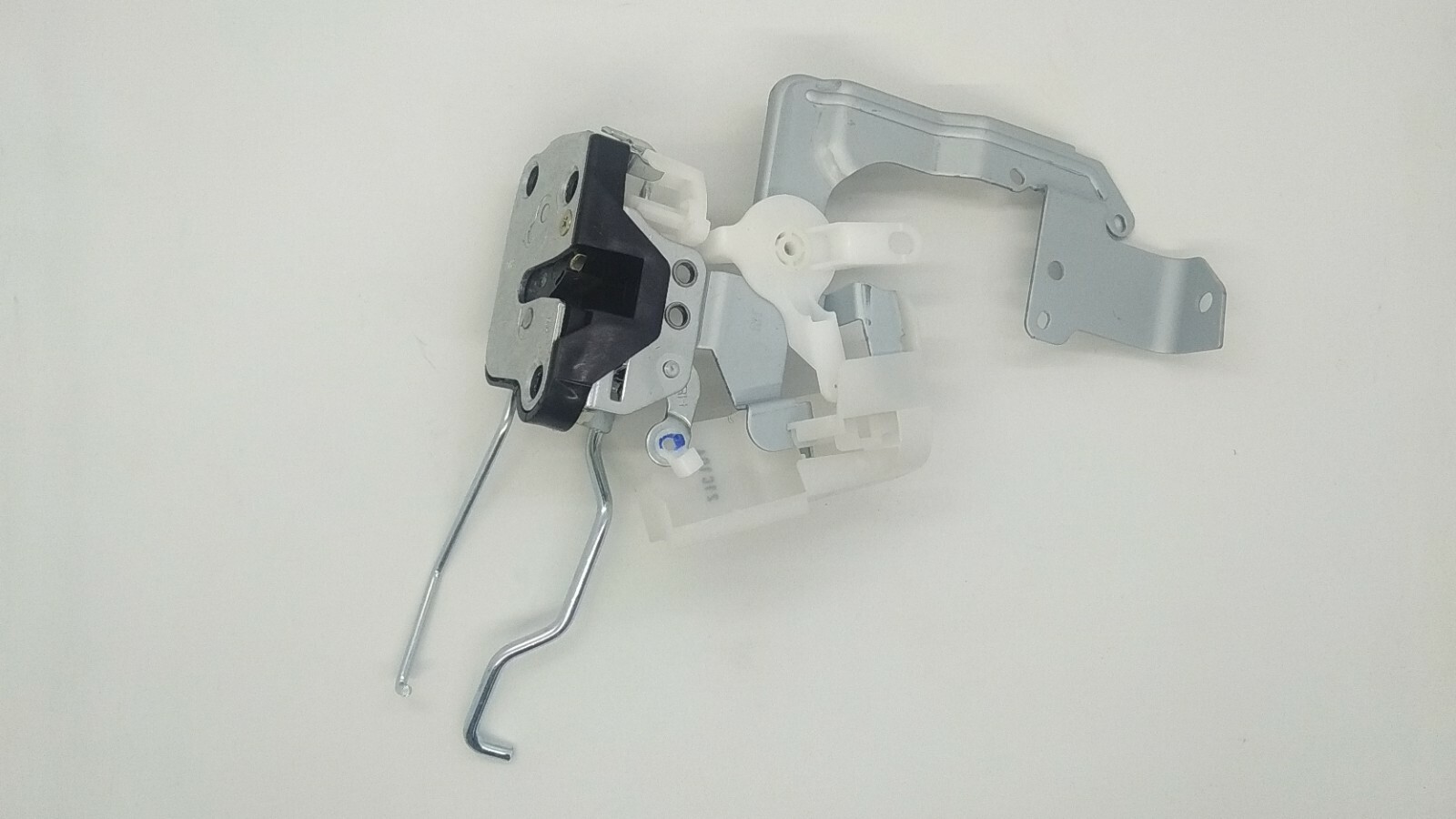 Mitsubishi Fuso Canter FE71 72 74 75 FE110 Front Door Latch Lock Pair ...