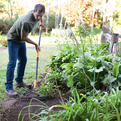 Fiskars Garden Rake, Metal Bow Rake with Fiberglass Handle, 64" Length ...