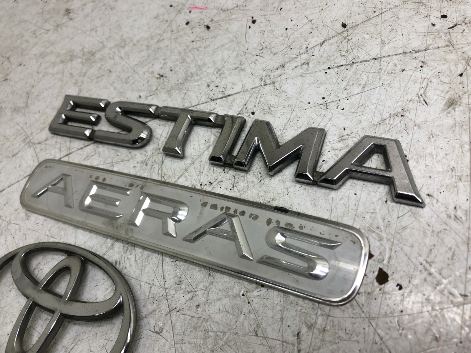 JDM TOYOTA ESTIMA AERAS PREVIA TCR10 SET OF REAR GATE EMBLEMS OEM #02 ...