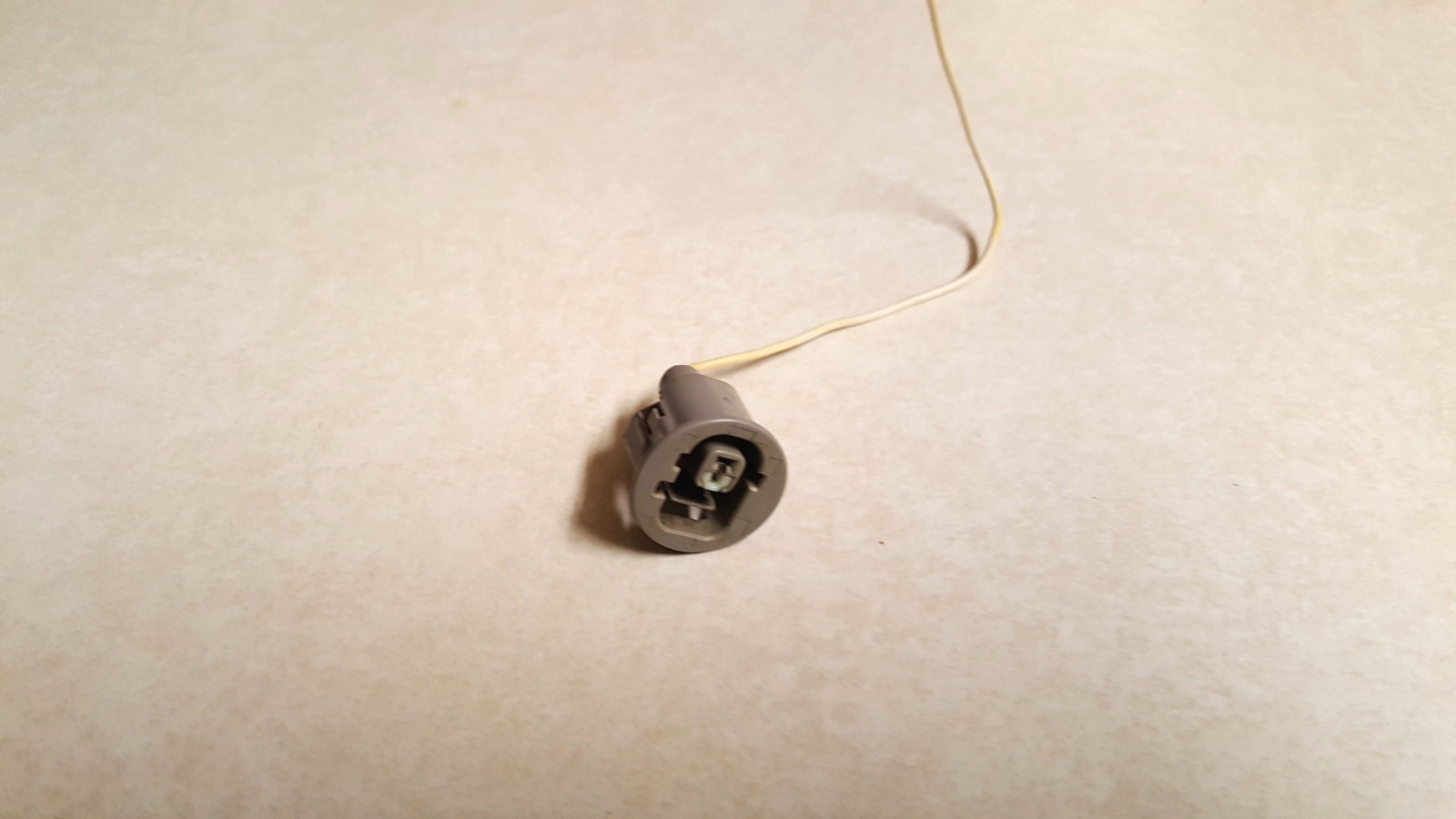 TOYOTA OIL PRESSURE SWITCH 83530-0E010 83530-14060 83530-28020 83530 ...