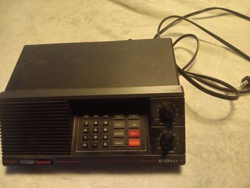 Uniden Bearcat 210XLT - 40 Channel Radio Scanning System NO Antenna Or ...