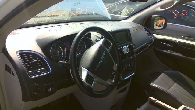 CHRYSLER TOWN & COUNTRY 2015-2019 Ignition Switch Fobik Fob Integrated ...