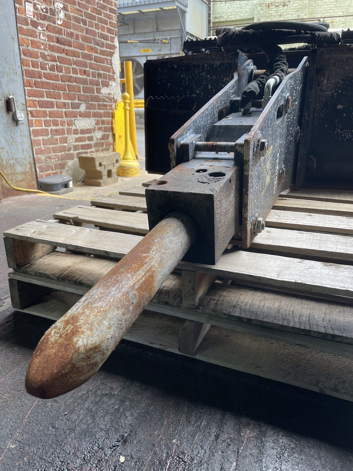 John Deere HH40C Hydraulic Hammer Worksite Pro Skid Steer Attachment ...