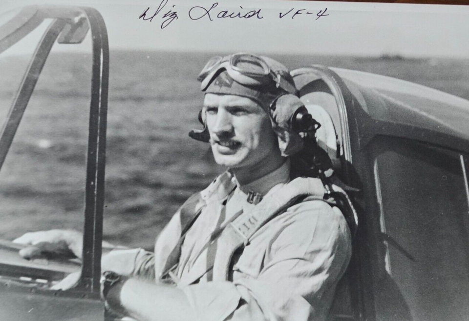 Dean "Diz" Laird signed 8x10 glossy photo USN HELLCAT Ace 5.75V VF-4 ...