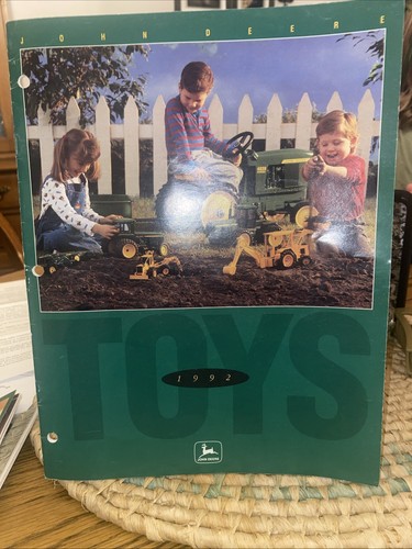 1992 ERTL JOHN DEERE FARM TOY CATALOG | eBay