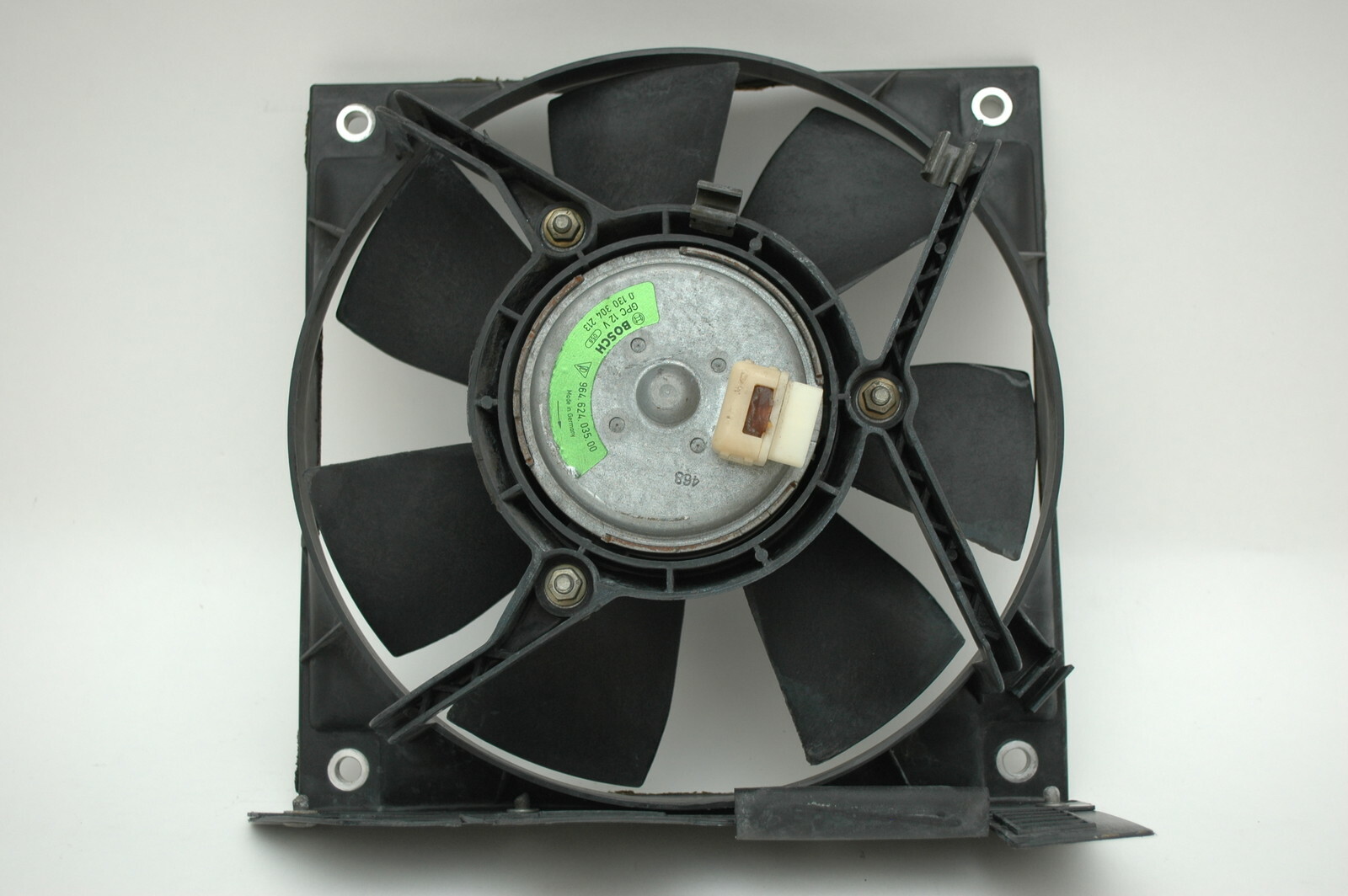 Porsche 993 Oil Cooler Fan 96462403500 | eBay