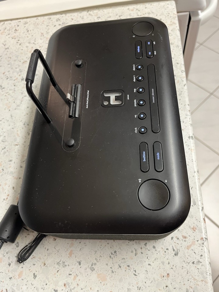 iHome iDL95 Dual Charging FM Alarm Clock Radio With Lightning Dock USB ...