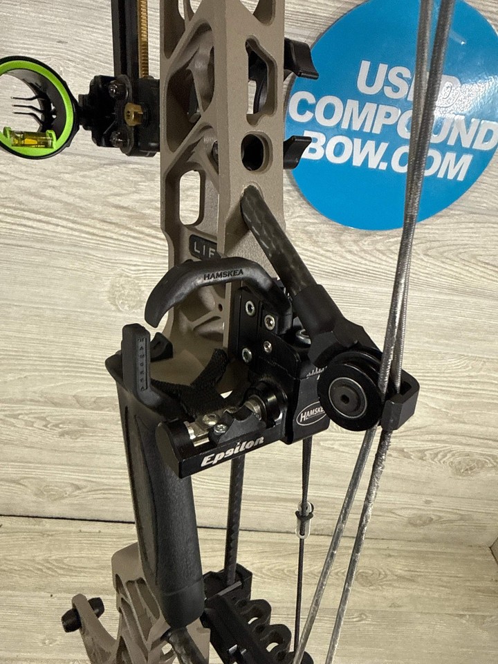 Mathews LIFT 29.5 RH Granite/black limbs package | eBay