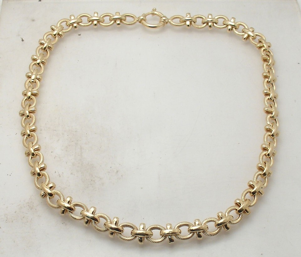 18" Technibond Textured Oval XOXO Chain Necklace 14K Yellow Gold Plated ...