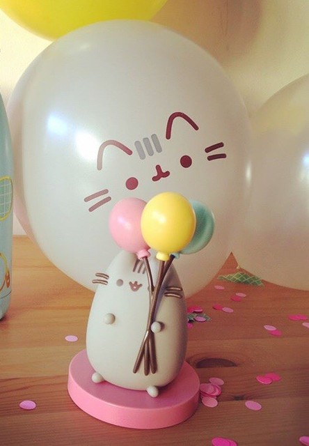 Pusheen Vinyl Figurine Party Balloon | eBay