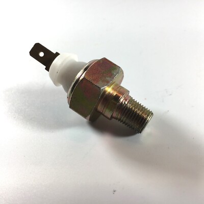 Oil Pressure Sensor fits Case-IH C50 CX50 C60 CX60 C70 CX70 Tractors ...