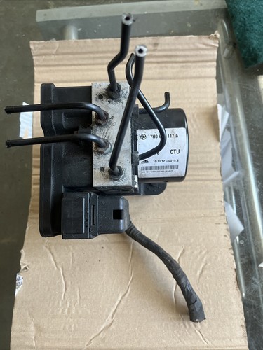 VW TRANSPORTER T5 2003-2008 ABS PUMP CONTROL MODULE ECU 7H0614117A 7H0 ...