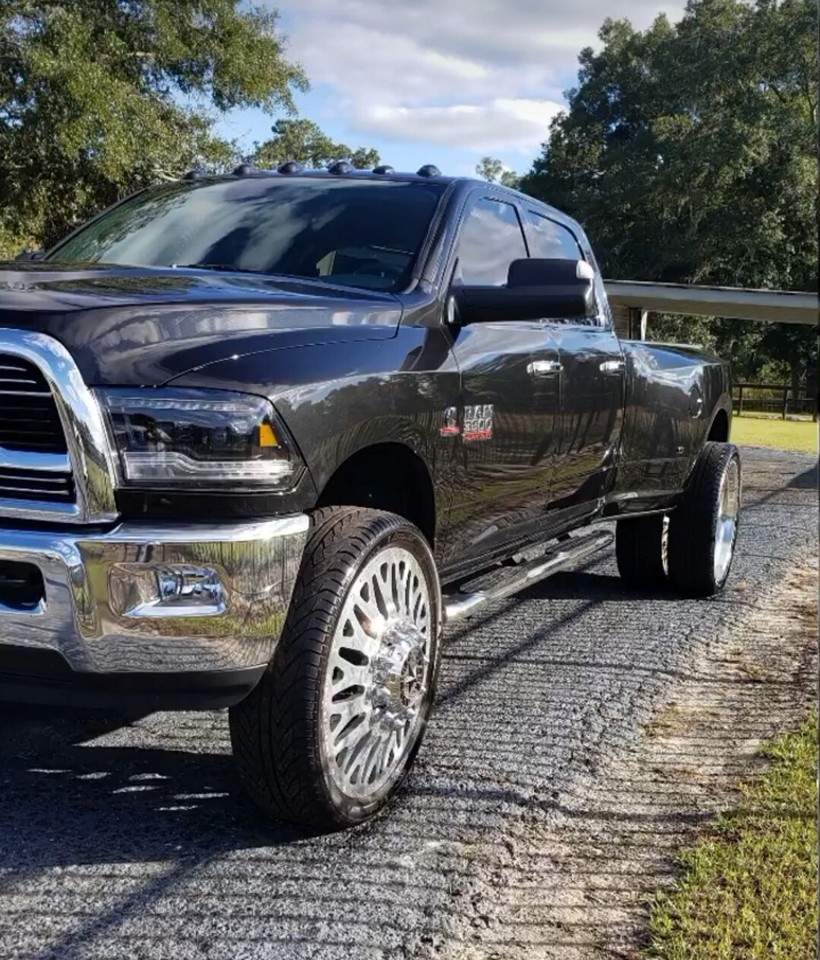 American Force Wheels G17 Evo Dually 28x8.25 With Lexani Tires | eBay