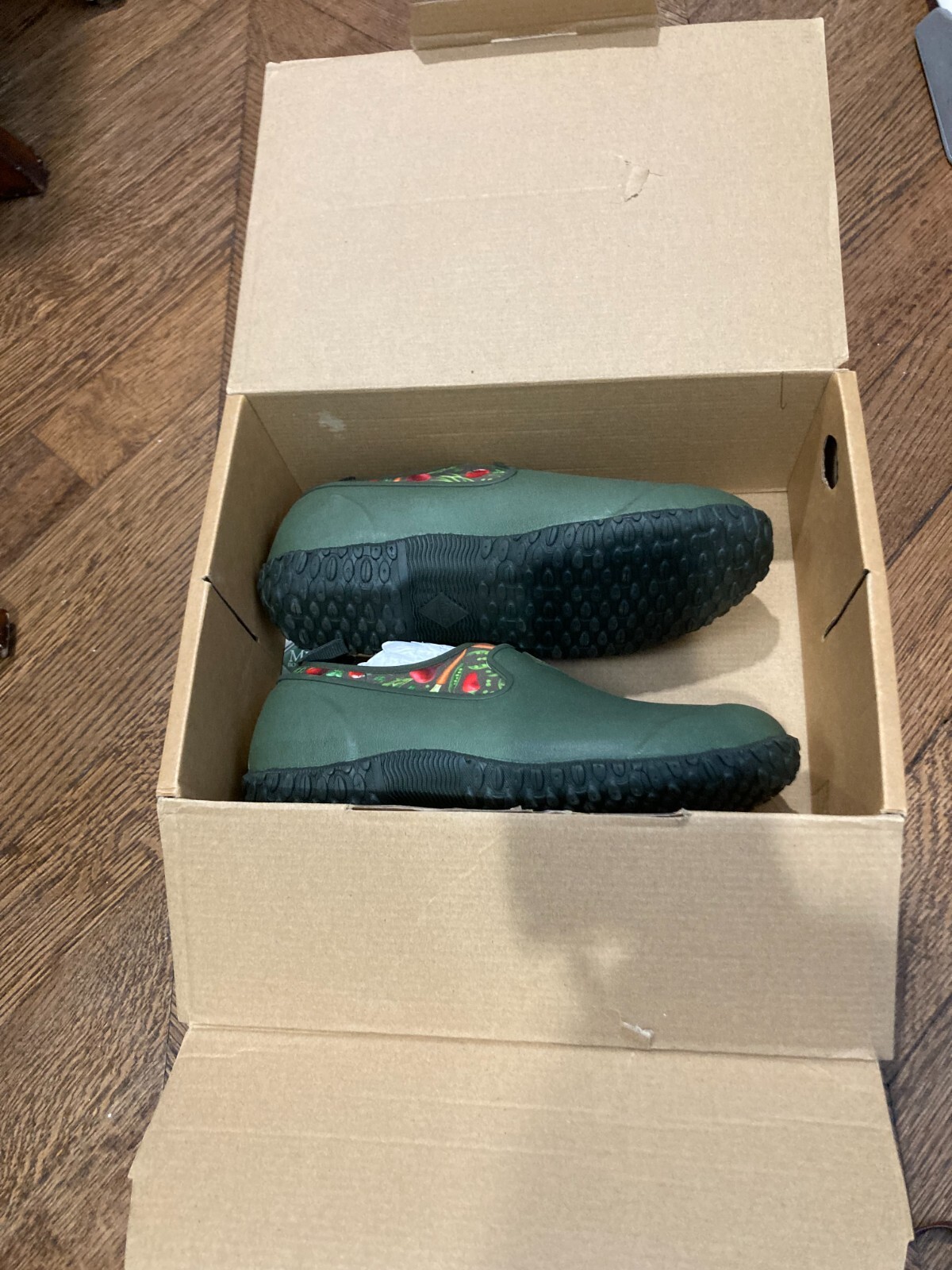 Women's Muckster II Low Waterproof Shoes - Green Veggie Print - US 9 ...