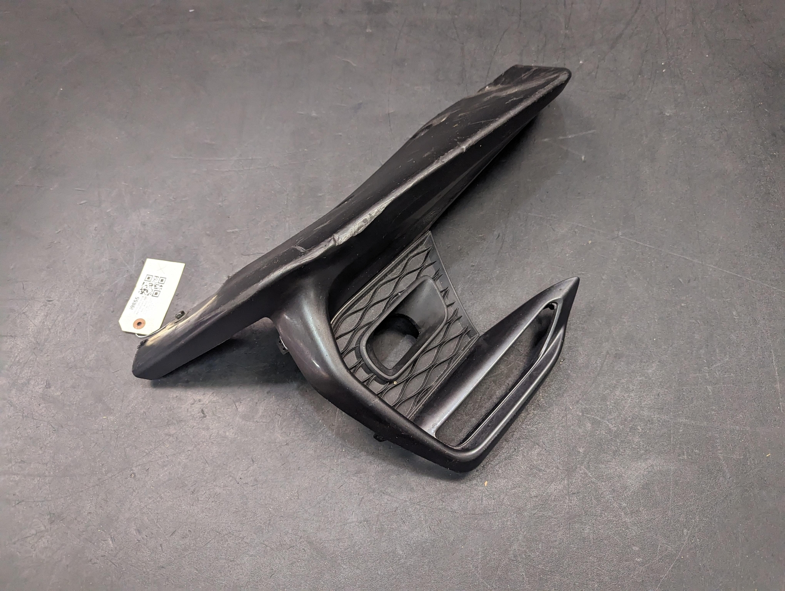 Front Bumper Left Fog Lamp Molding 2019 Infiniti Q50 62257-6HJ0A 2018 ...