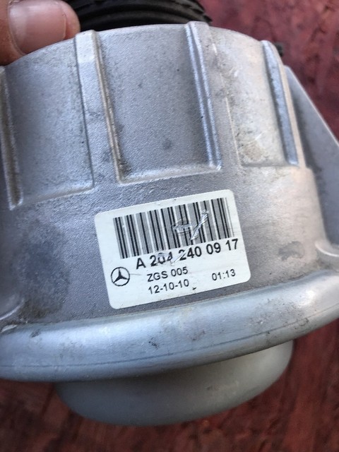 2008-2010 Mercedes-Benz C-Class Motor Mount OEM!! 2042400917 | eBay