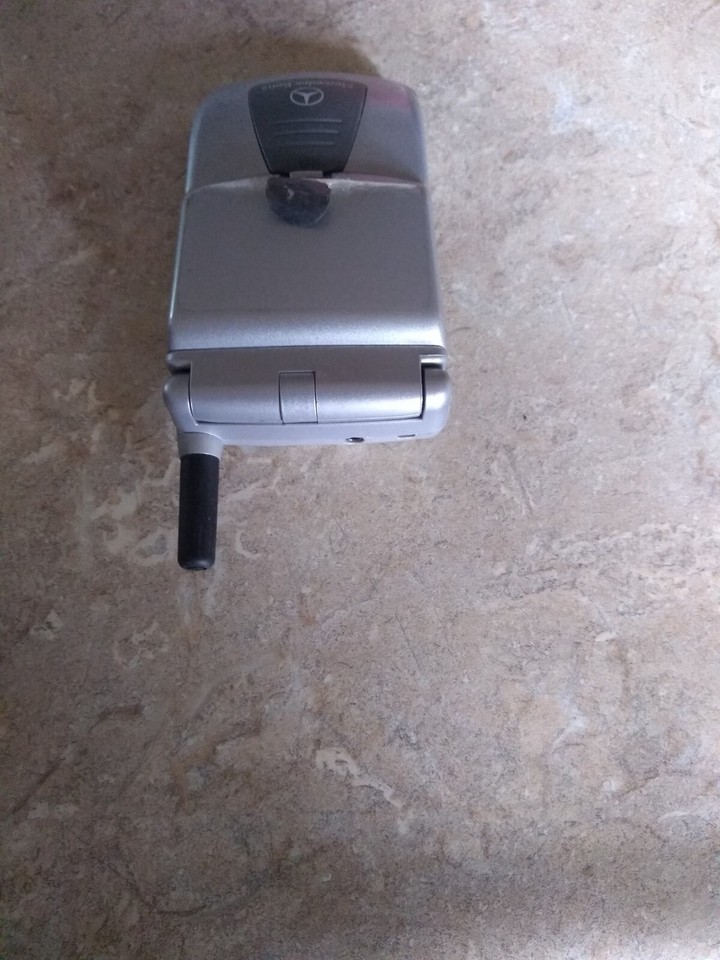 Mercedes Benz Vintage Silver Motorola Timeport Flip Cell Phone tested ...