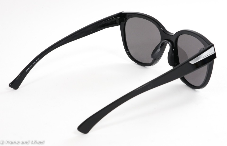 Oakley Low Key sunglasses black frames gray lens 30 g OO9433-0154 | eBay