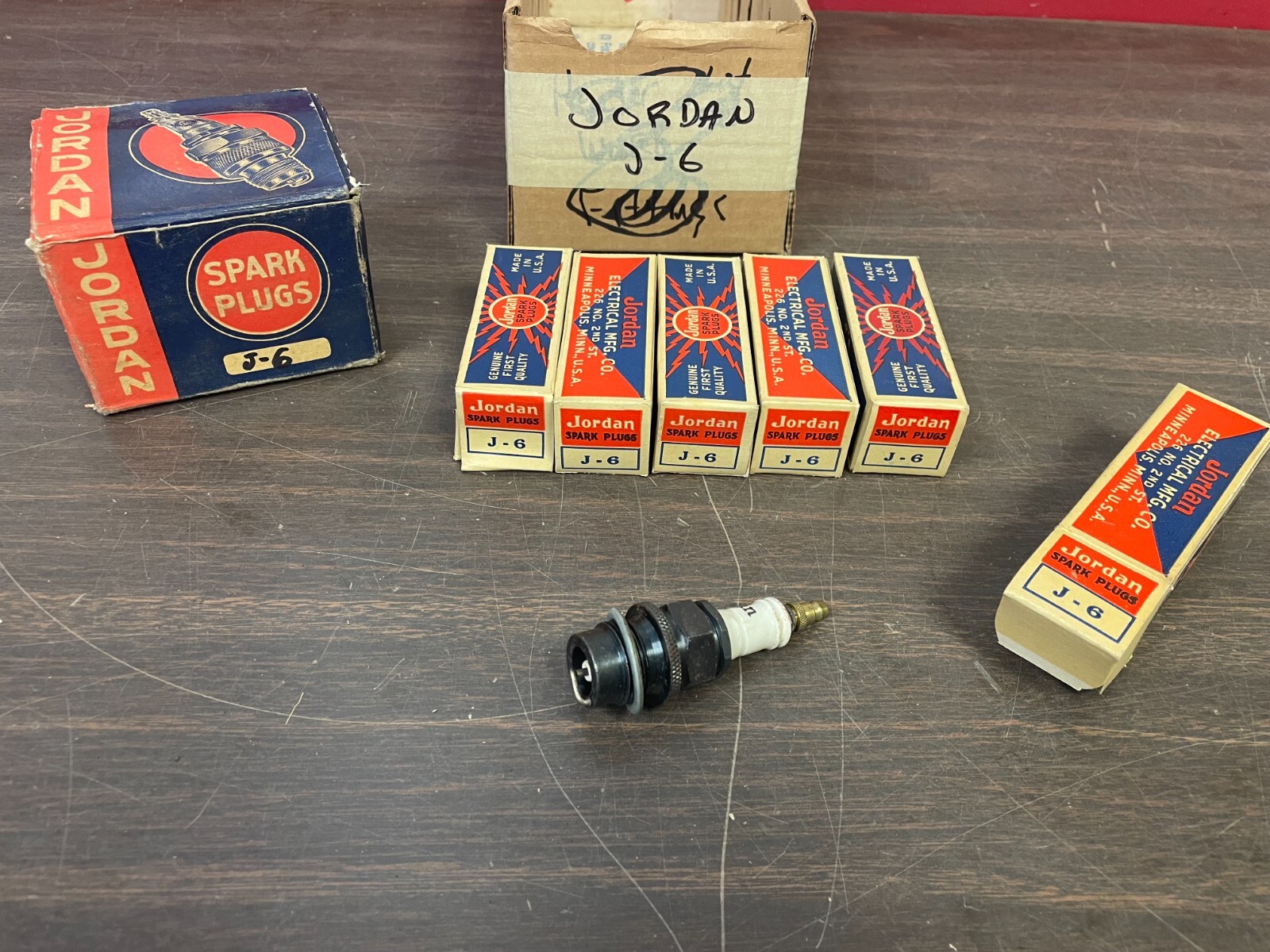 LOT OF 6 VINTAGE NOS JORDAN J-6 SPARK PLUGS 125 | eBay