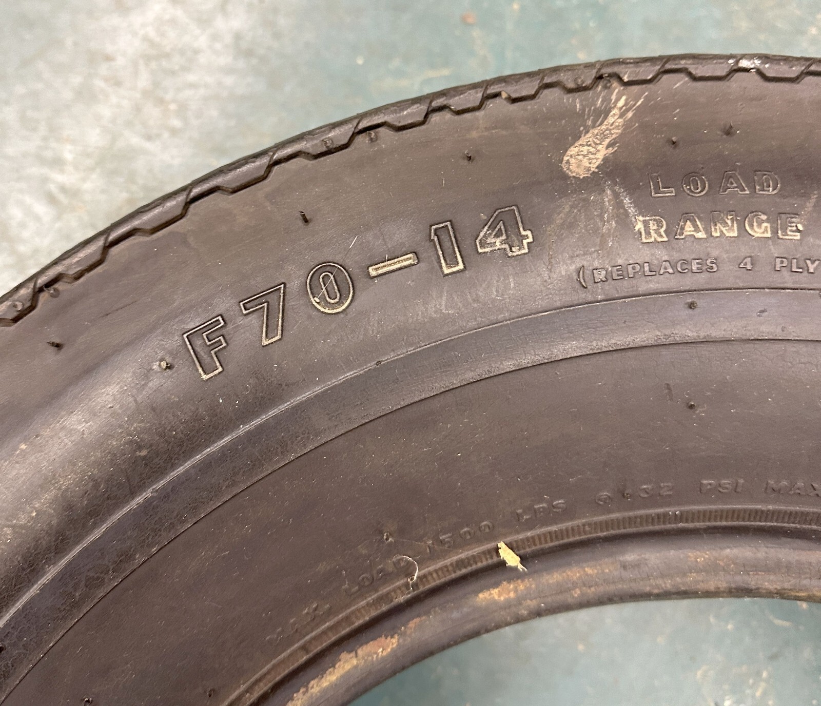 VINTAGE Tires Good Year Polyglas GT F-70 14 H-70 14 MoPar Ford ...