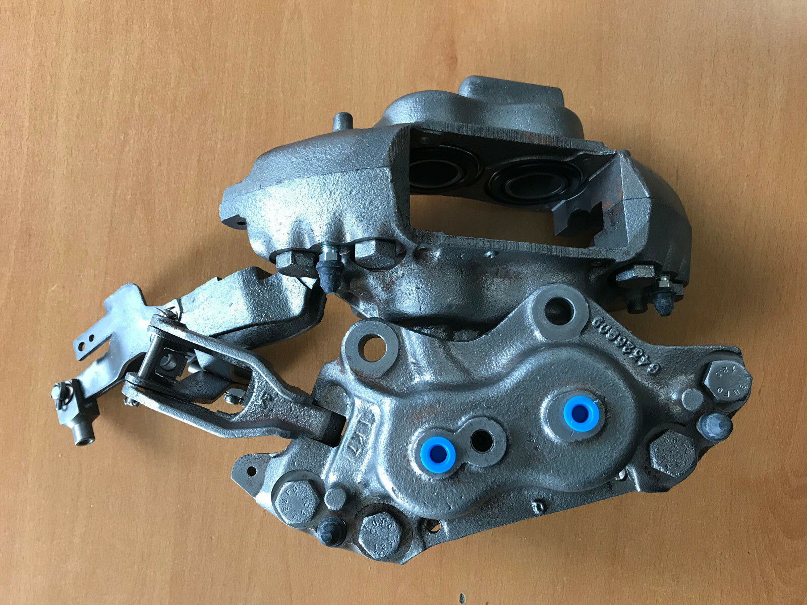 Brake Caliper ,Pair REAR, ROLLS ROYCE SILVER SHADOW, BENTLEY 1963-1976 ...