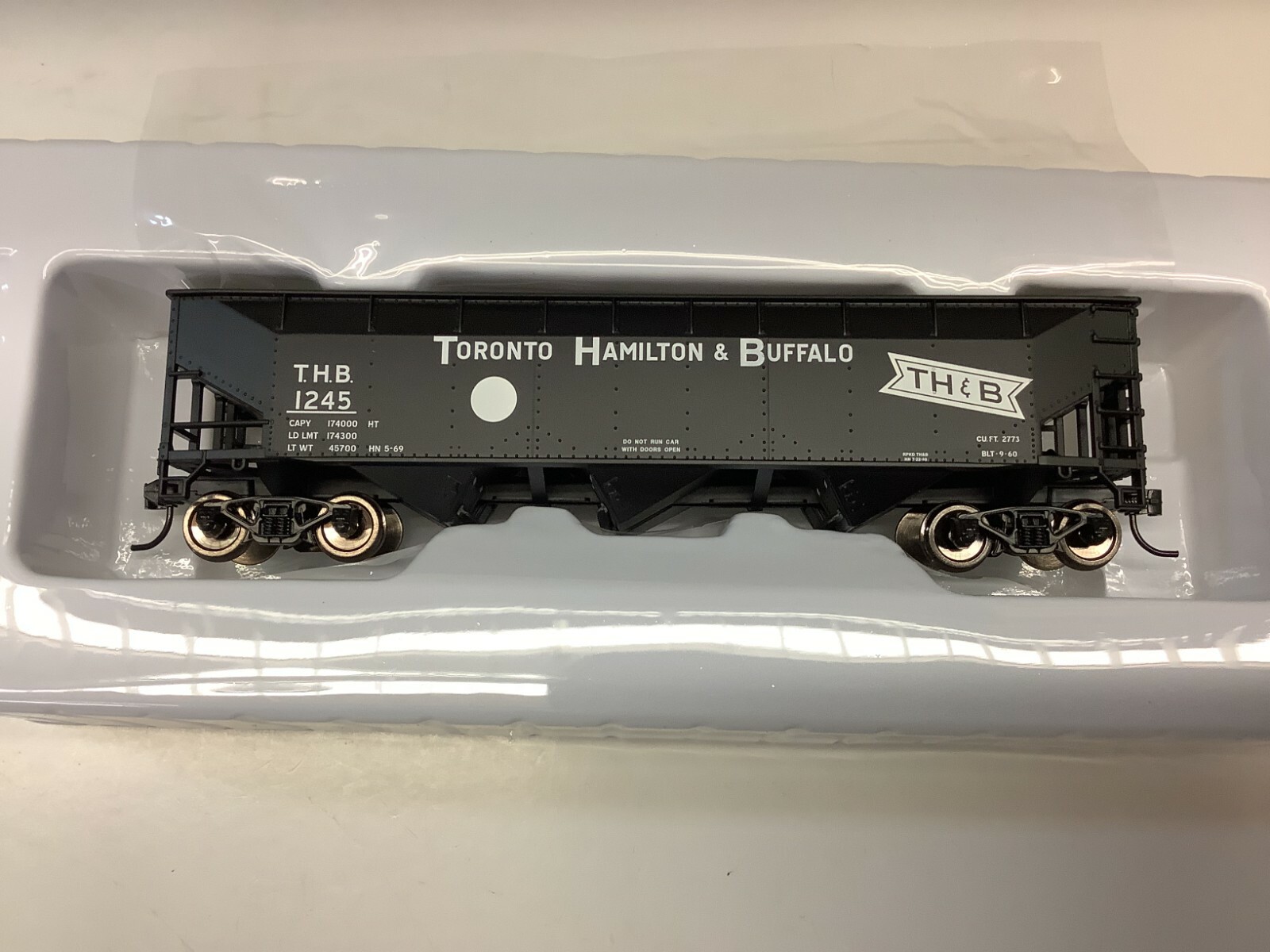 Bowser #42321 HO scale “TH&B” 70 ton offset hopper Rd. #1245 | eBay