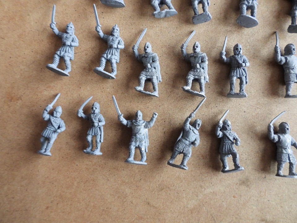 28mm metal wargaming figures early Dark ages Arthurian Romano British ...