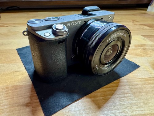 Sony Alpha a6000 Mirrorless Camera (Gray) w/ 16-50mm Lens (1861 Shutter ...