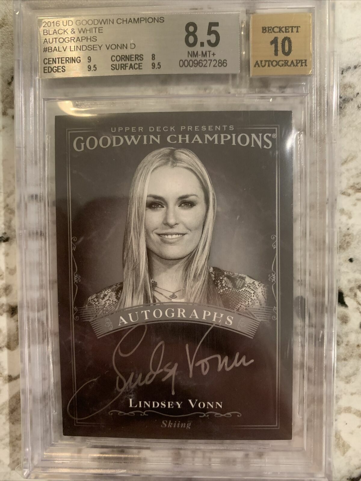 Lindsey Vonn Autographed Memorabilia | Signed Photo, Jersey ...