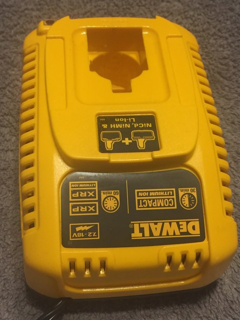 GENUINE Dewalt Model DC9310 7.2V - 18V Fast Battery Charger Tested ...