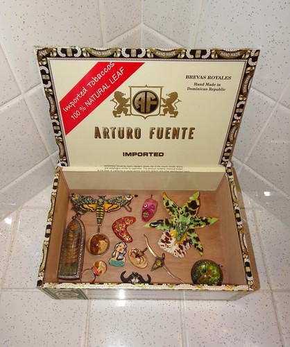 Vintage Arturo Fuente Wood Cigar Box Dominican Republic stash box ...