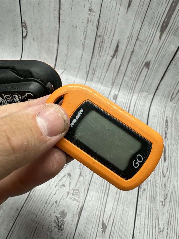 Nonin Go2 Finger Tip Pulse Oximeter Orange | eBay