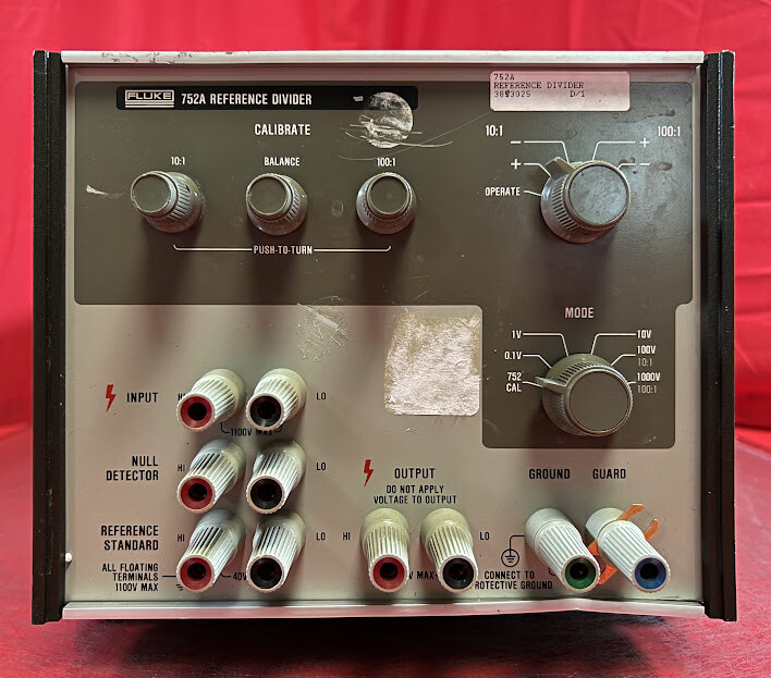 Fluke 752A Reference Divider, SN 3883025 | eBay