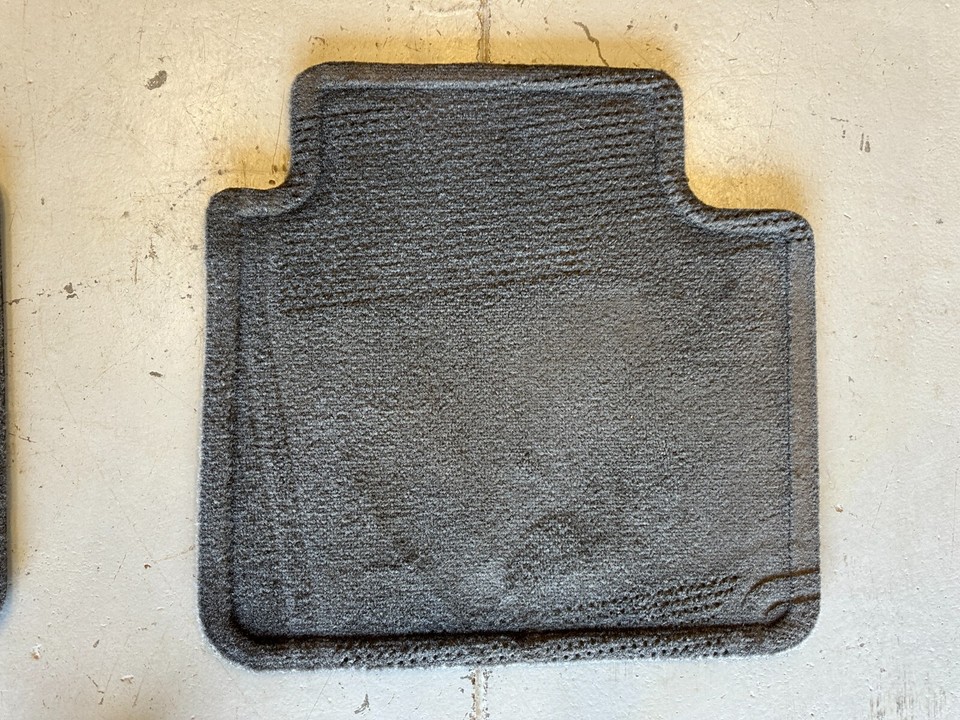 2002-2006 Toyota Camry Grey 5 Piece Carpet Floor Mats PT208-32020 OEM ...