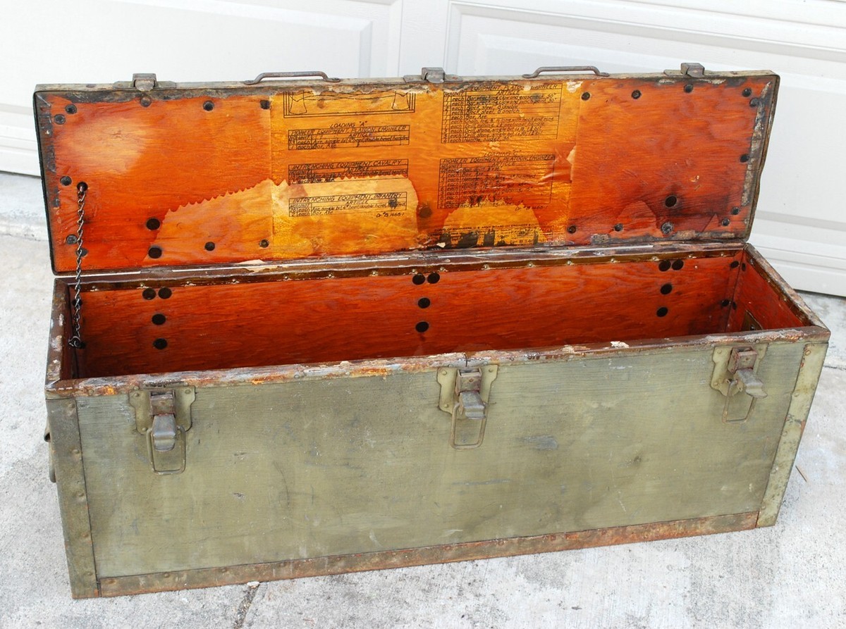 Ww2 Us Army Footlocker WWII Named US Marine Officer Wooden Military