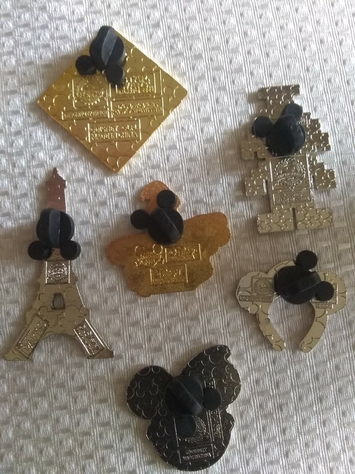 Disney Trading Pin Lot 200 DIFFERENT PINS + FreeLanyard NO DOUBLES ...
