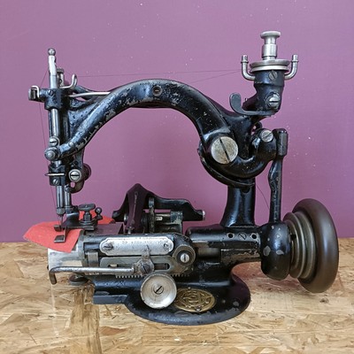 Sewing Machines - Chain Stitch