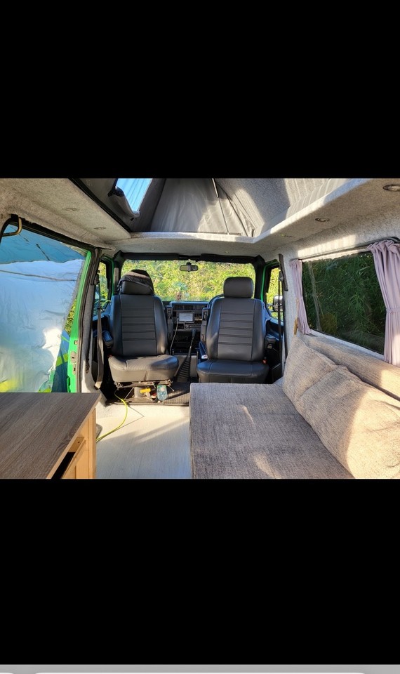 VW T4 Transporter 1.9TD 1994 Green With Pop Top And Swivel Captain ...
