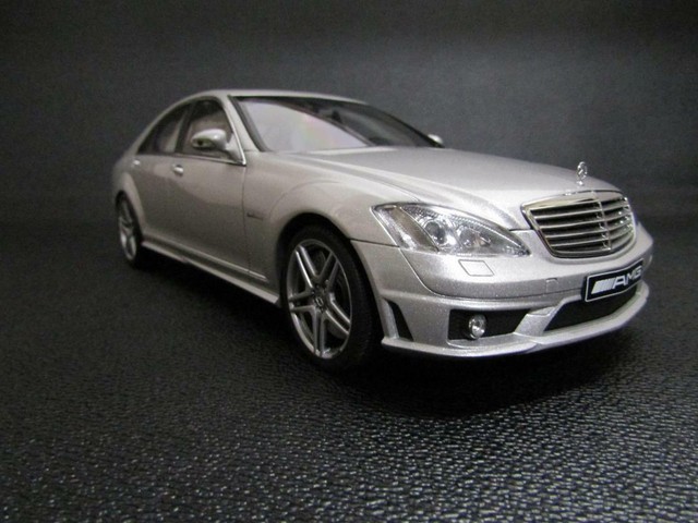 Autoart MERCEDES BENZ S63 AMG Silver 1/43 out of Print RARE for sale ...