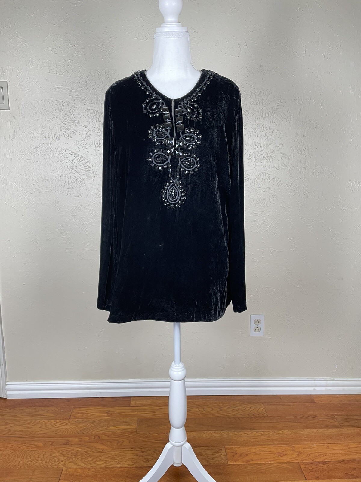 Talbots Women’s Black Velvet Jeweled Rhinestone Tunic Shirt Size 14 | eBay
