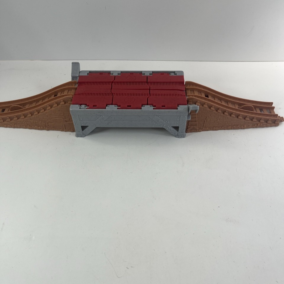 Brave Bridge Collapse Track Thomas the Tank Engine & Friends ...