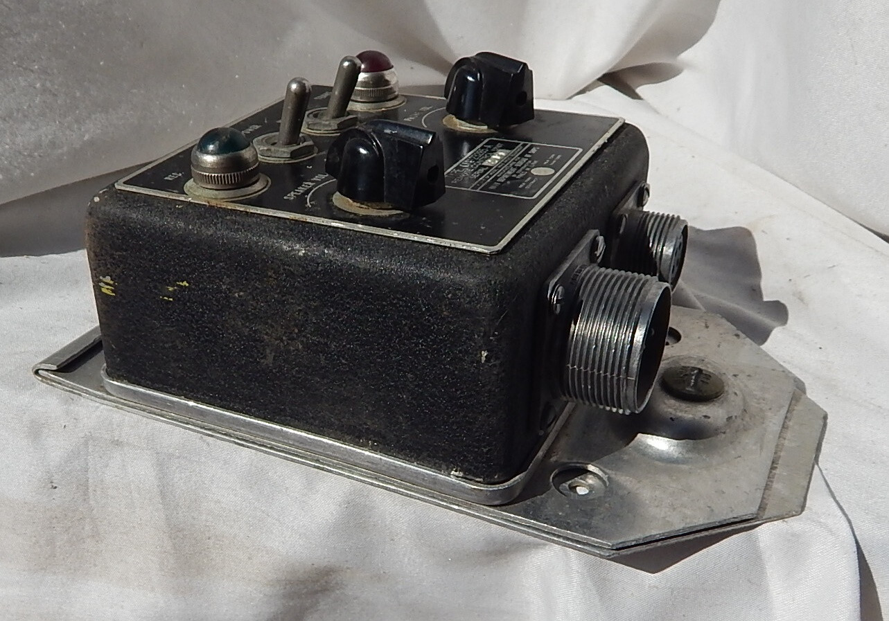 WW2 USN Aircraft Remote Control Unit Type CFL 23285-A, A Unit of the MN ...