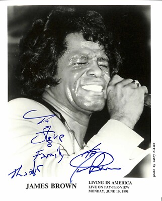 James Brown Signed 8x10 Photograph BECKETT (Grad Collection) | eBay