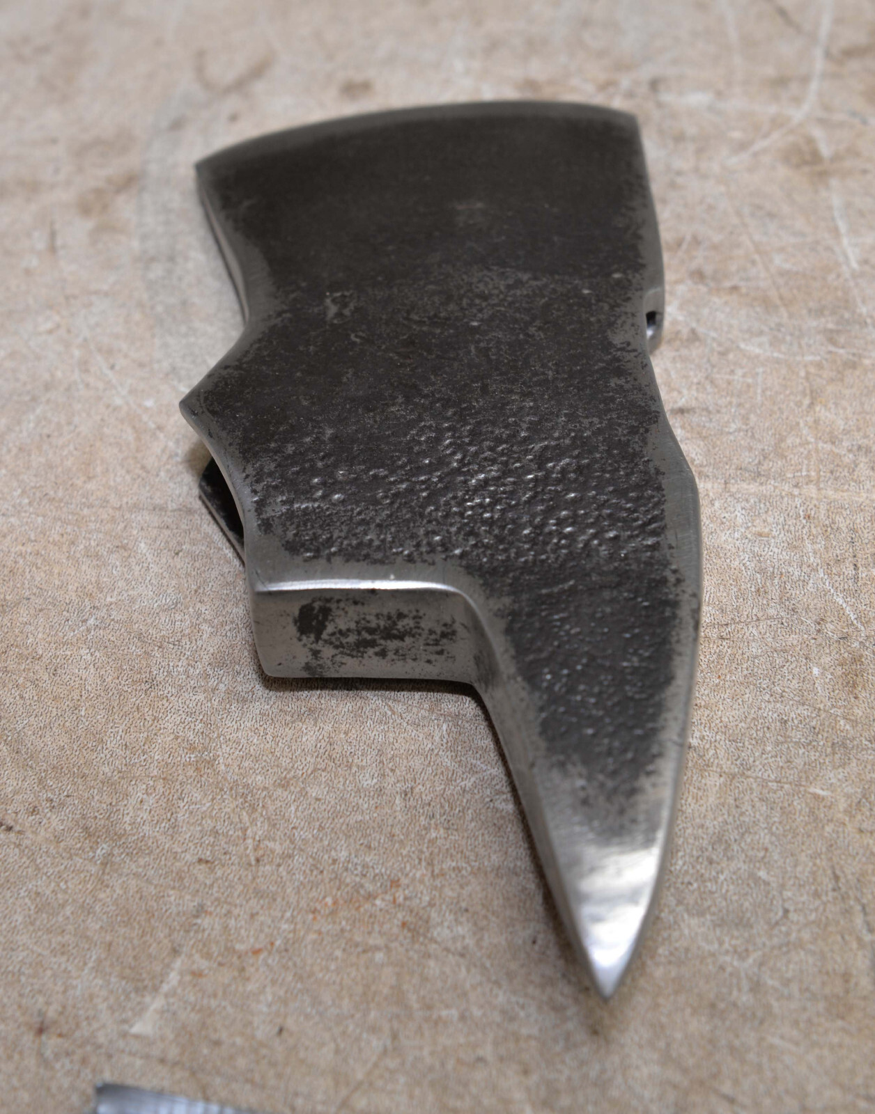 Rare collectible early odd Seagrave pattern fire axe head 4 1/4 lbs ...