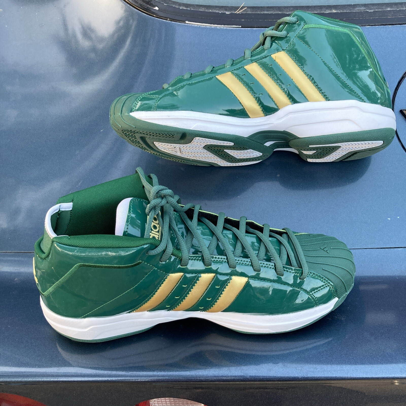 Pre-owned 2022 Green & Gold SVSM Lebron James Adidas … - Gem